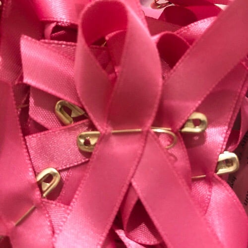 Kelly Lucey's fundraising page for The Breast Cancer Research Foundation