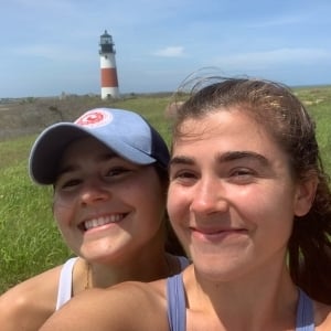 Emily Carrick's Instagram, Twitter & Facebook on IDCrawl