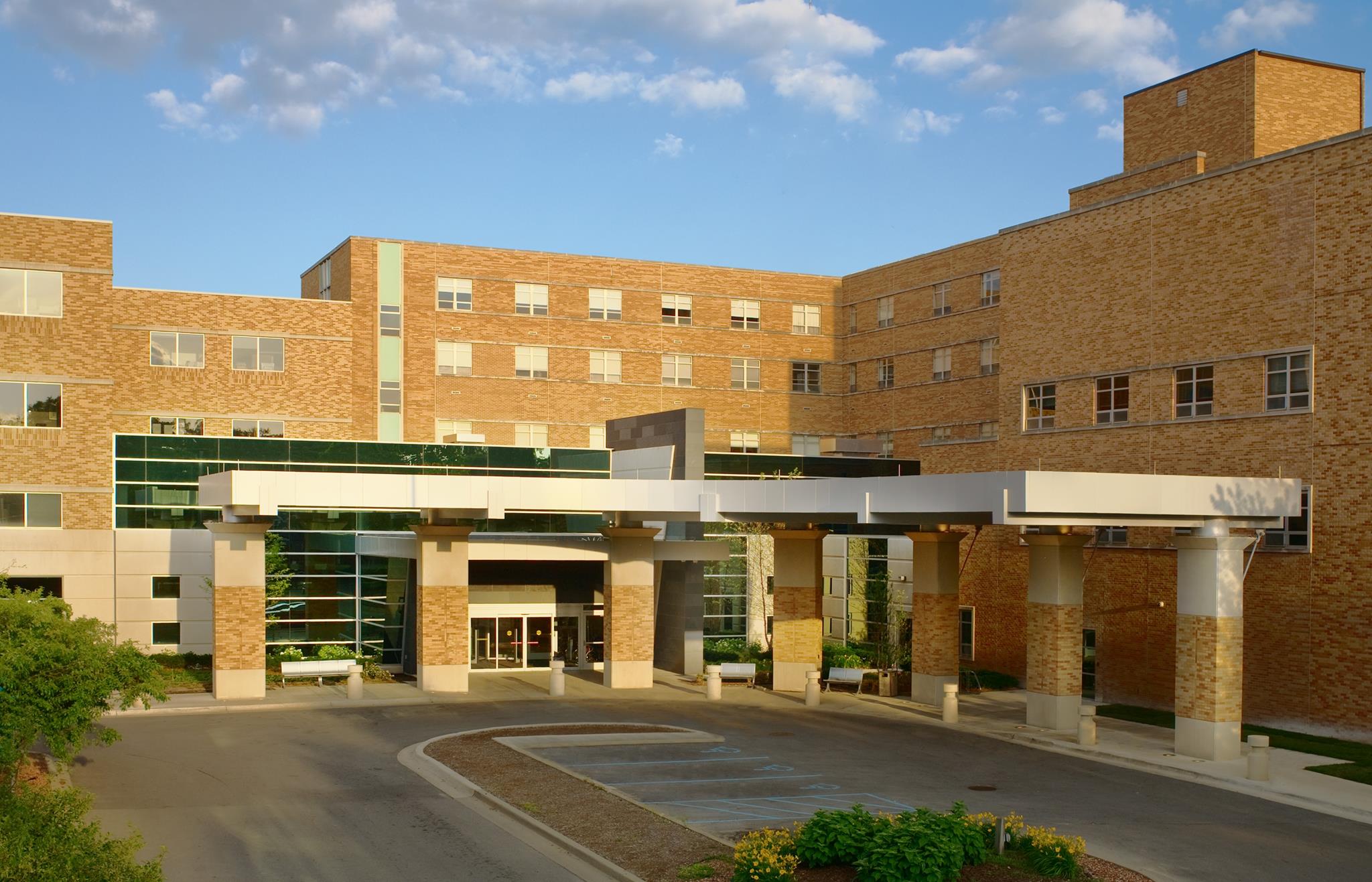 Donate to Monroe Regional Hospital Foundation