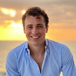 Anthony Vernasco's fundraising page for Apex for Youth