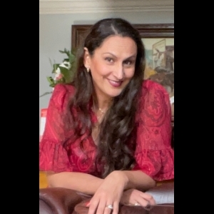 Maria De La Garza's fundraising page for St. Nicholas Center for Children