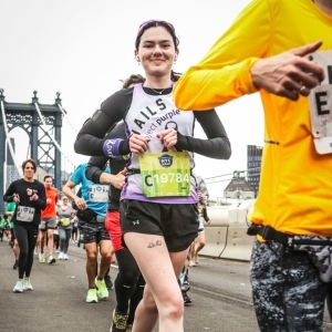 Hailee Simmons's fundraising page for Project Purple