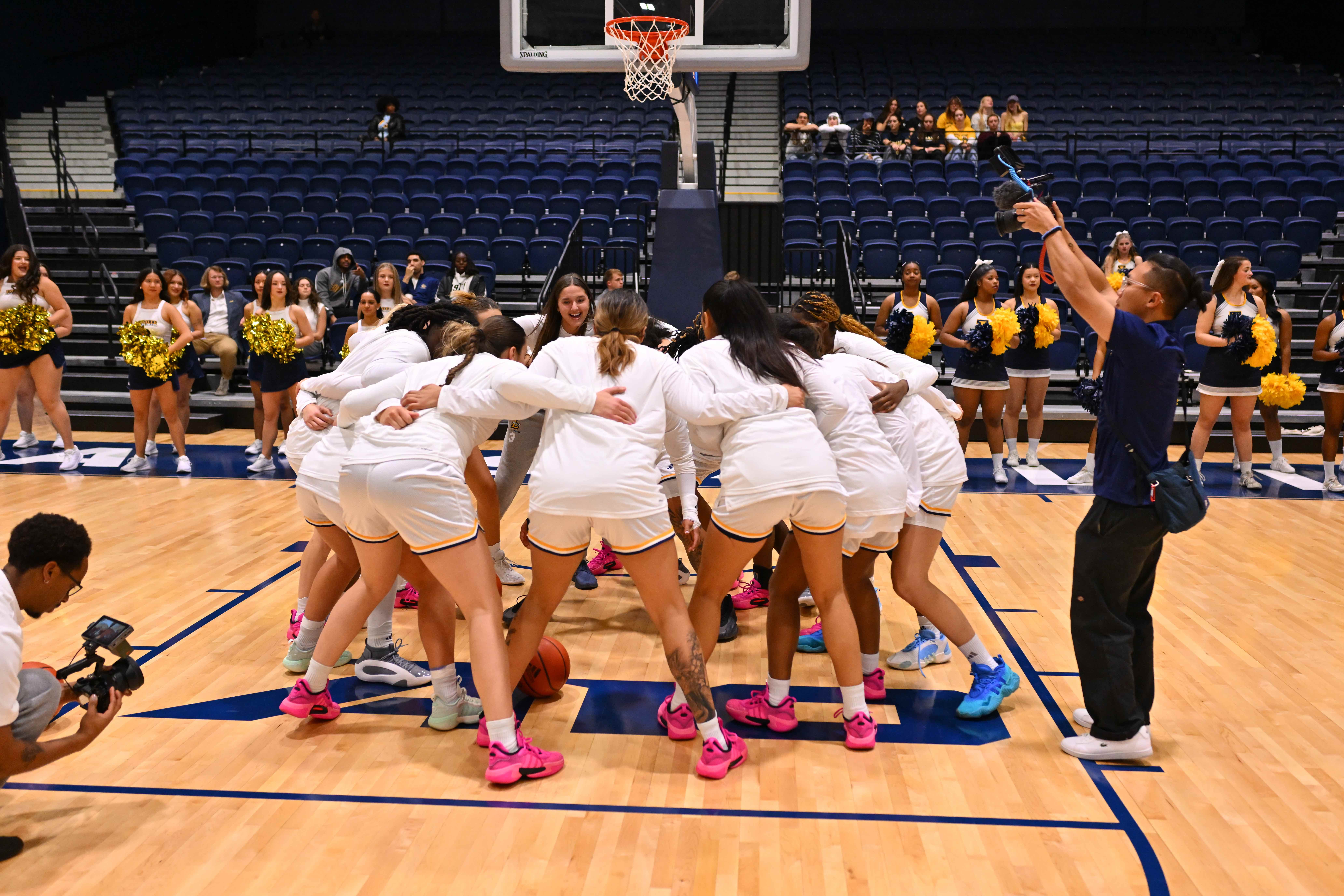Women's Basketball Day of Giving 2025 - Campaign