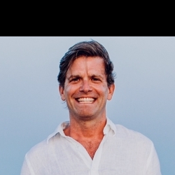 Dennis (Jamie) McAuliffe's fundraising page for Upwardly Global