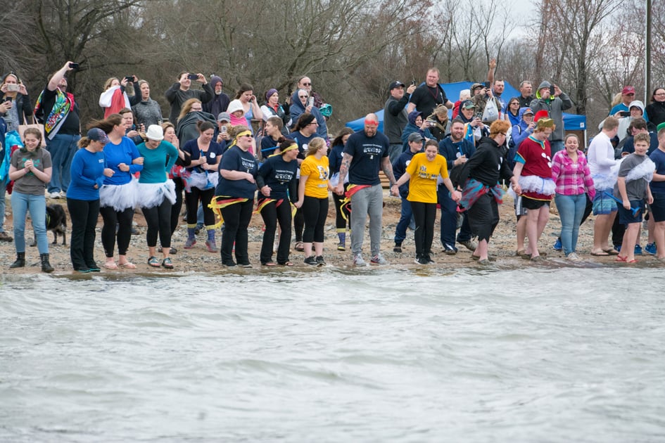 Donate to 2025 Area 11 Frozen Fans Polar Plunge